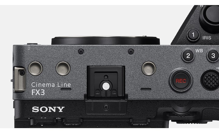 Sony FX3 Camera | Full Frame Cinema Line Camera | Sony Malaysia